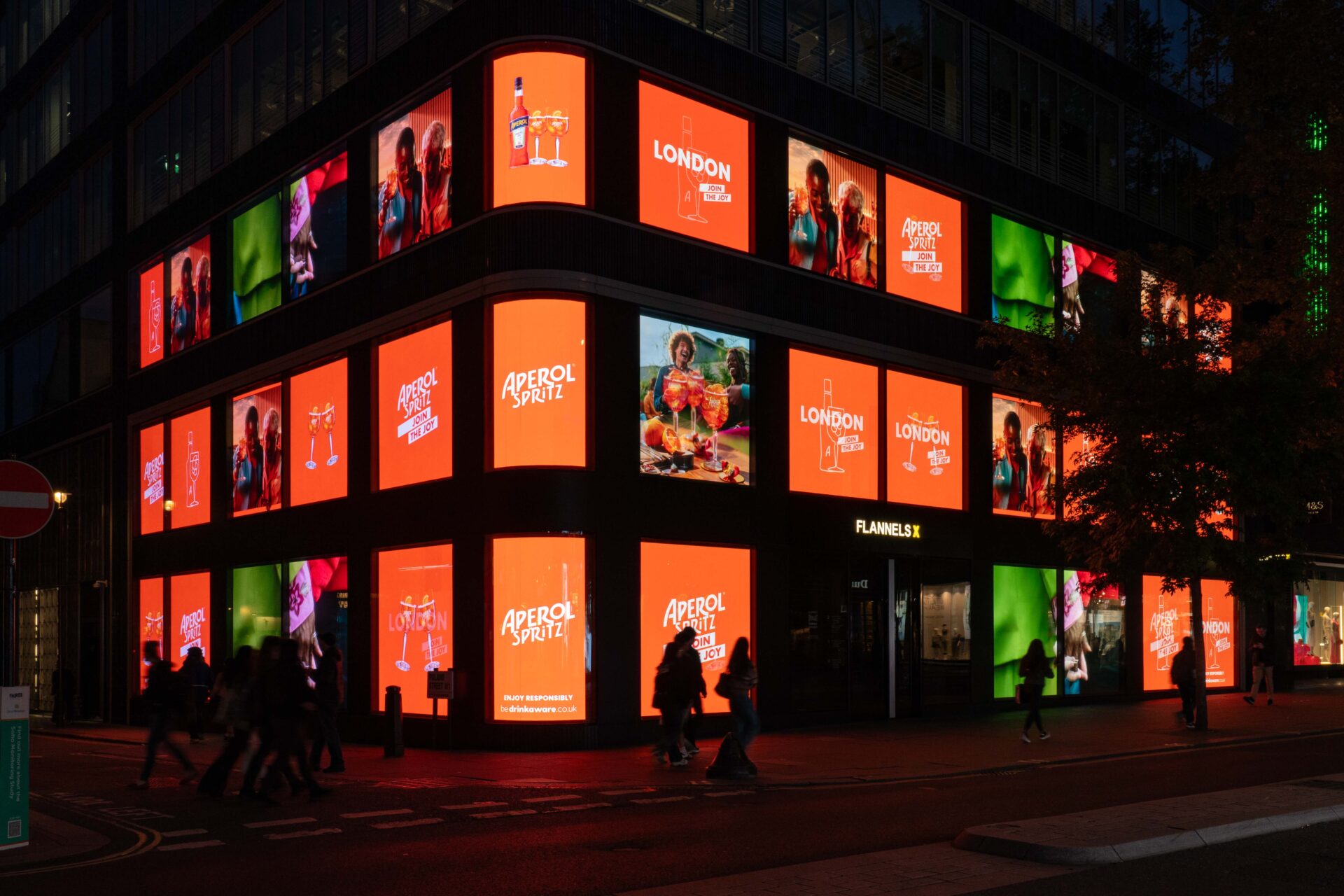 Location - London Lites